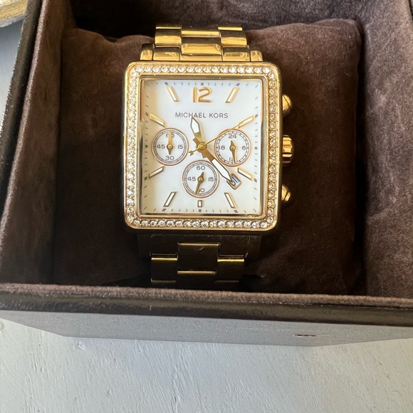 Michael Kors | Accessories | Michael Kors Gold Link Watch With ...